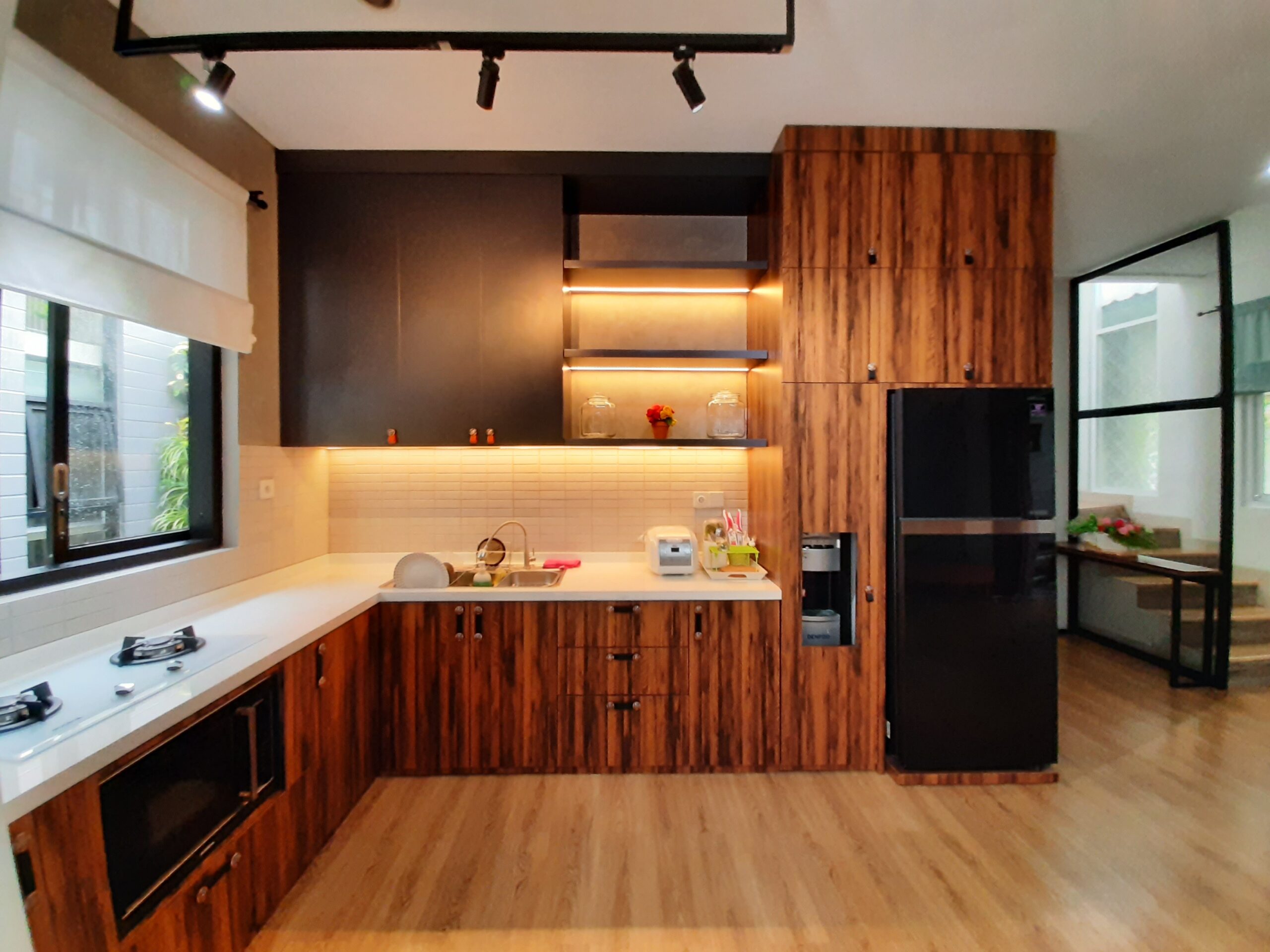 Mengenal Jenis-jenis Kayu untuk Furniture Berkualitas - Mobel Interior ...
